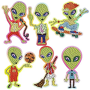PICNICFUN Diamond Painting Kits Stickers for Kids,28 PCS 5D DIY Alien and UFO Handmade Digital Paint Rhinestone Mosaic Sticker Making for Kids Gift,Children Art Craft (Alien and UFO)
