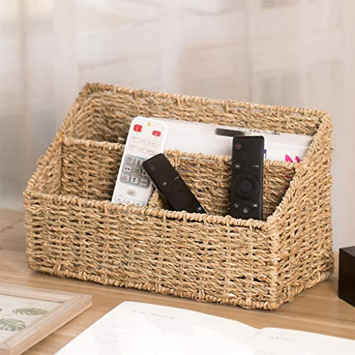 Storage Newspaper Baskets Straw Remote Control Yellow Desktop Rack Bookshelf Newspaper Rack Cosmetics Handmade Rack (Color : Yellow, Size : 30.59.518.5cm)