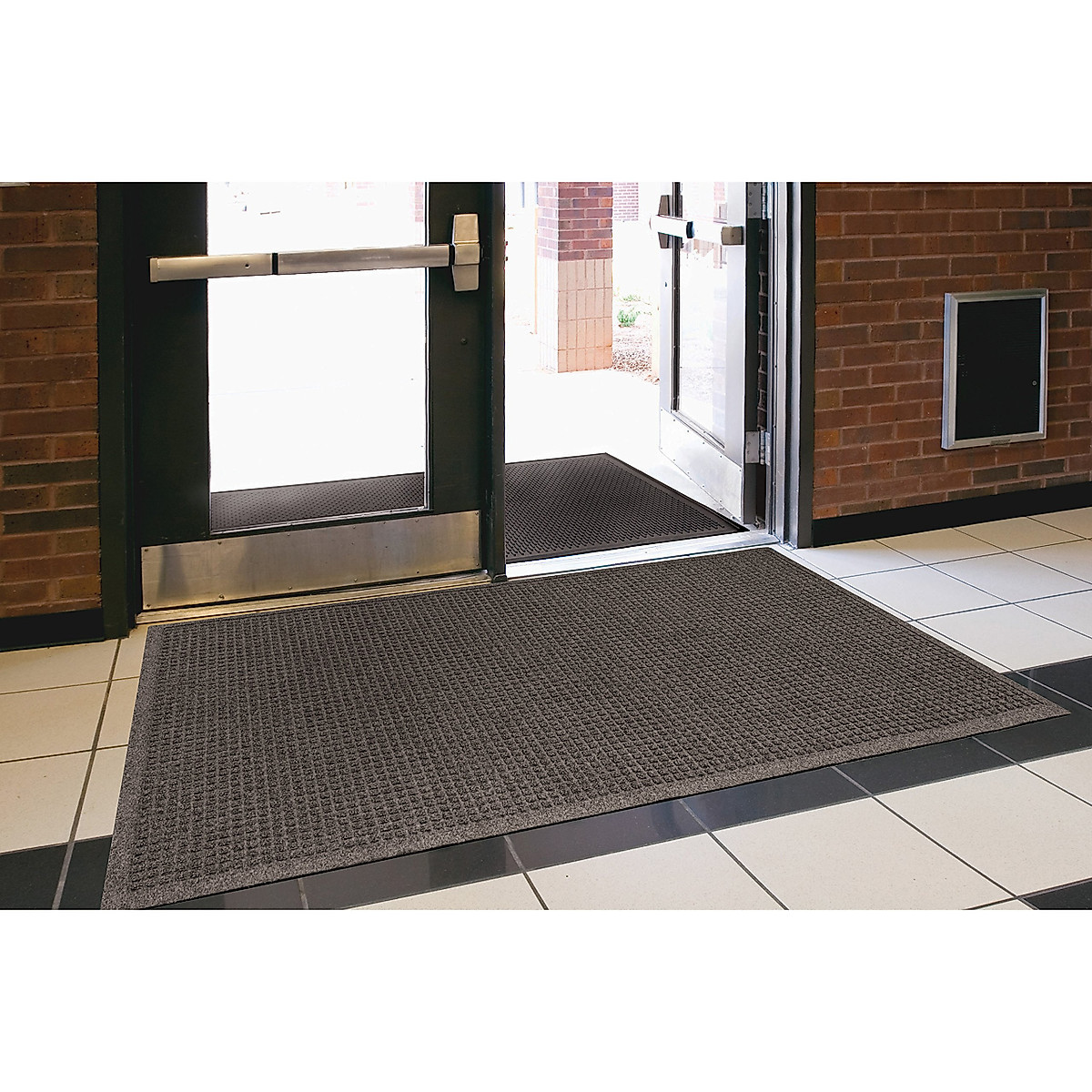 Genuine Joe 58937 Indoor Floor Mats, 4-Ft x6-Ft , Charcoal Gray