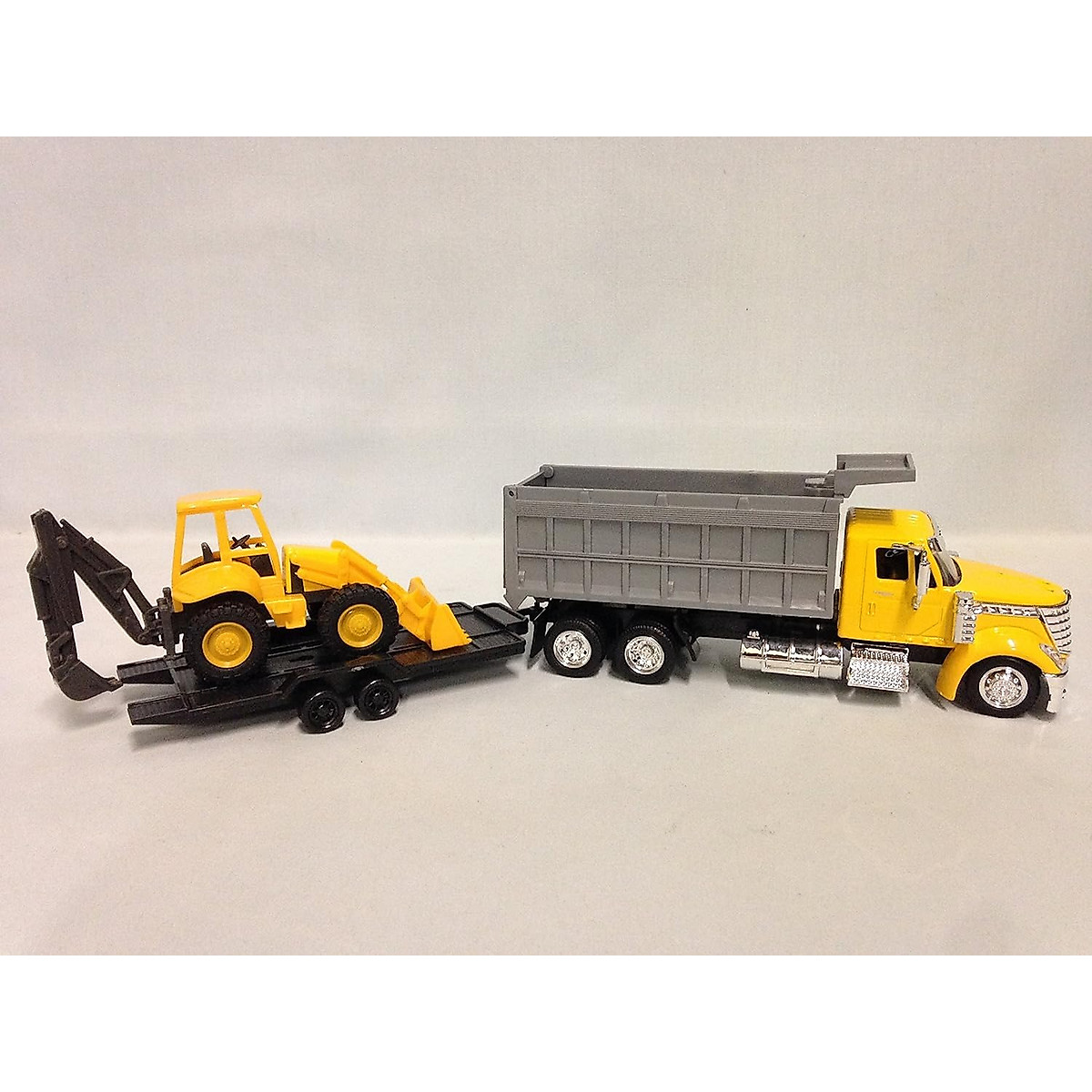 New Ray International Lonestar, Dump Truck w/Wheel Loader 1:43 Scale 18" DIECAST Toy #16633 Yellow