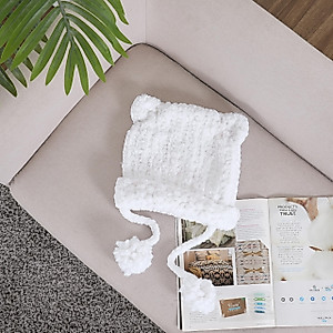 Crafted By Catherine Luxe Velvet Solid Yarn - 4 Pack (300 g / 10.5 oz, 98 Yards Each Skein), White, Gauge 6 Super Bulky