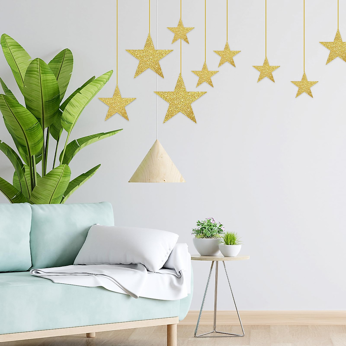24pcs Gold Cardboard Stars Shining Cutouts Paper Stars Glitter Hanging Stars Decorations Confetti Cutouts Star Wall Decor 6/12/20/30cm & 50m Hanging Line for Valentine's Day Movie Night Party Decor