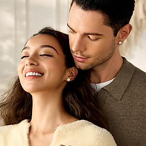 Hayoso 18K Gold Plated Halo Stud Earrings 925 Sterling Silver Cubic Zirconia, Round Square Diamonique Stud Earrings Set for Women Men - Gold