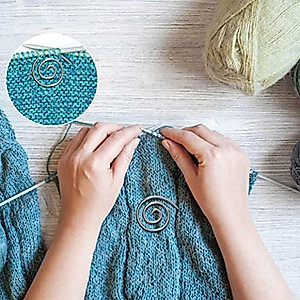 6PCS Spiral Cable Knitting Needle,Stainless Steel Practical Circular Knitting Needle Cable Needles,Handmade Knitting Tool Cable Needle Shawl Pin for Yarn Sewing Knitting Beginners (6PCS, Gold&Silver)