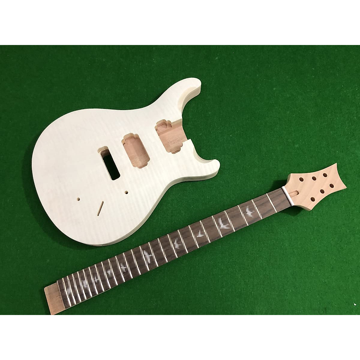 1set guitar kit 22fret guitar neck 24.75inch mahogany maple wood guitar body Rosewood fretboard DIY guitar project