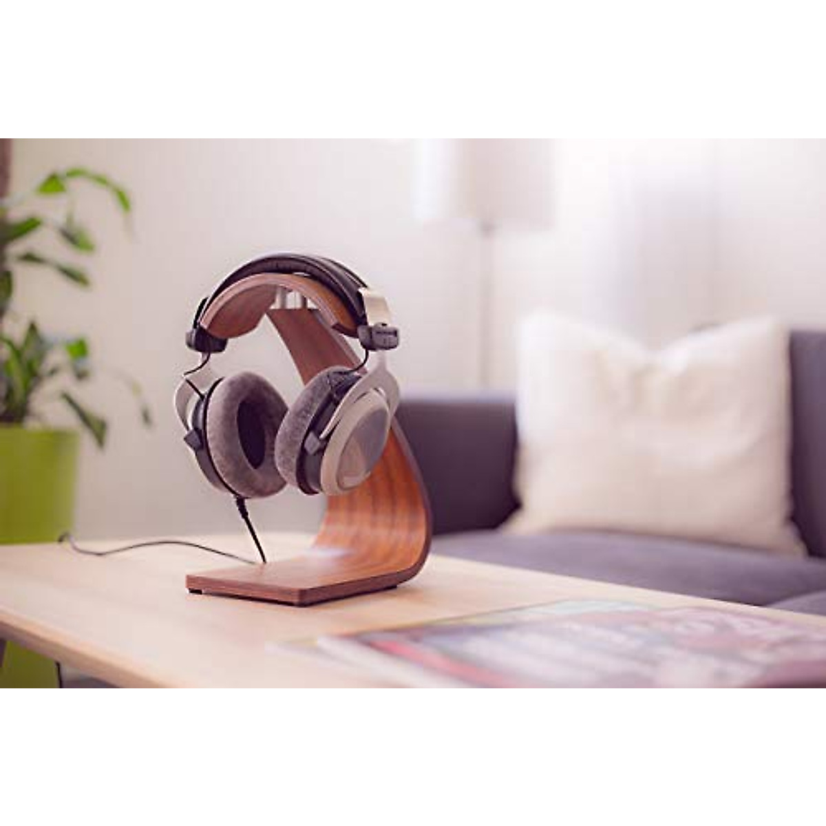 beyerdynamic DT 880 Premium Edition 32 Ohm Over-Ear-Stereo Headphones. Semi-open design, wired, high-end, for tablet and smartphone (Renewed)