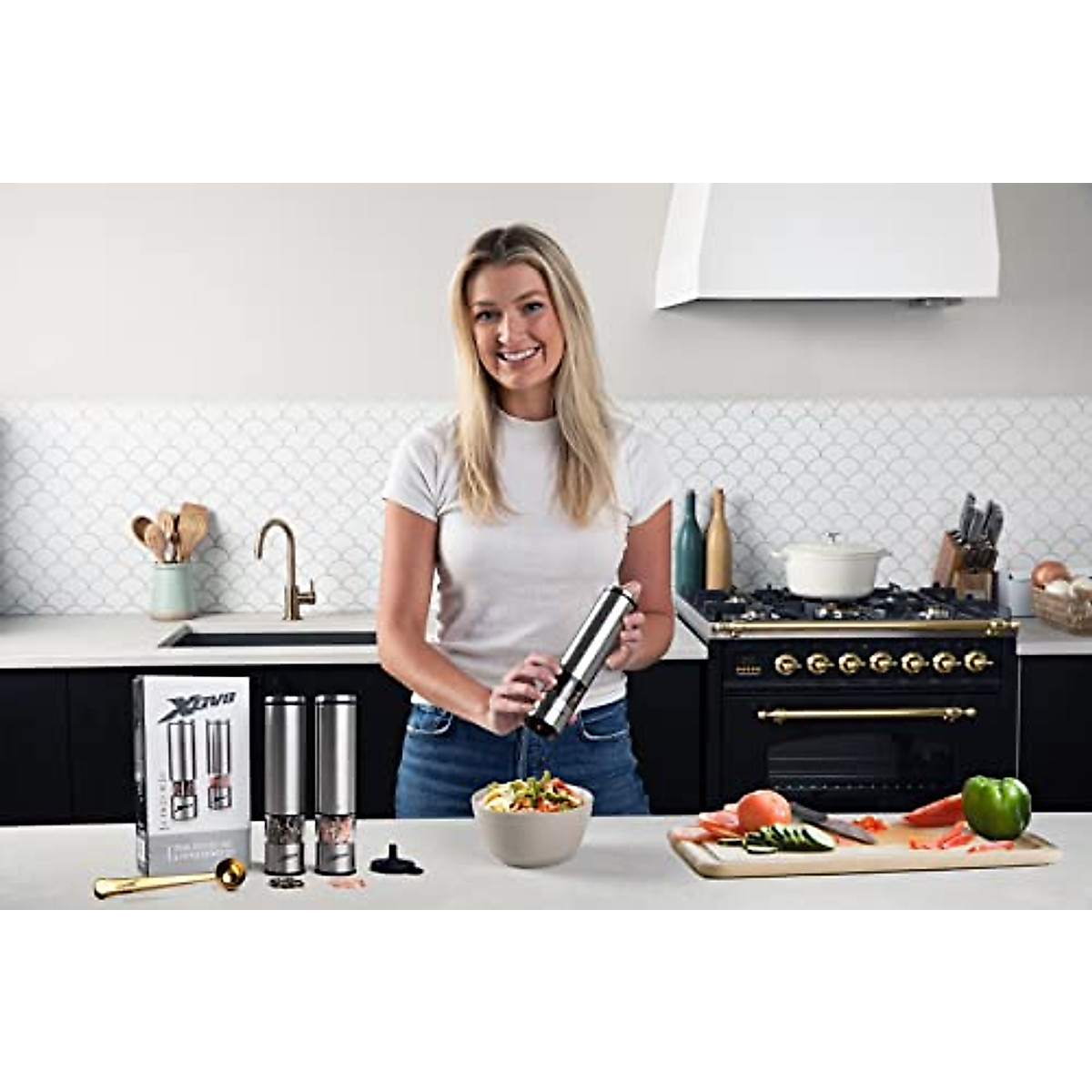 XOVO Electric Salt & Pepper Grinder Set - Battery Operated Stainless Steel Mill With LED Lighting - Electronic Adjustable Shakers - Ceramic Grinders - One Handed Automatic Operation - 2 Pack