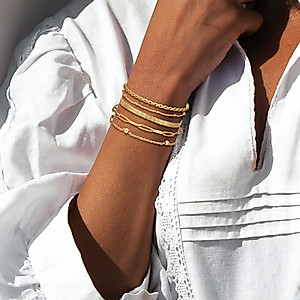 Dainty Gold Chain Bracelets set for Women, Trendy Gold Jewelry for Women Stackable Adjustable, 18K Gold Plated Paperclip Layered Link Bracelets