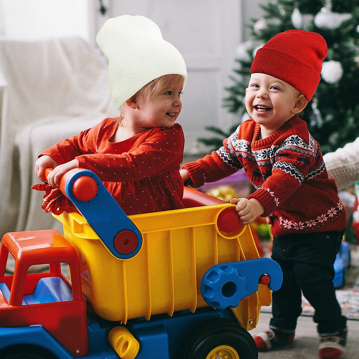 DOOVID Toddler Beanie Kids Warm Knit Beanie Hat Baby Boys Girls Knit Caps Classic Autumn Winter Hats Red