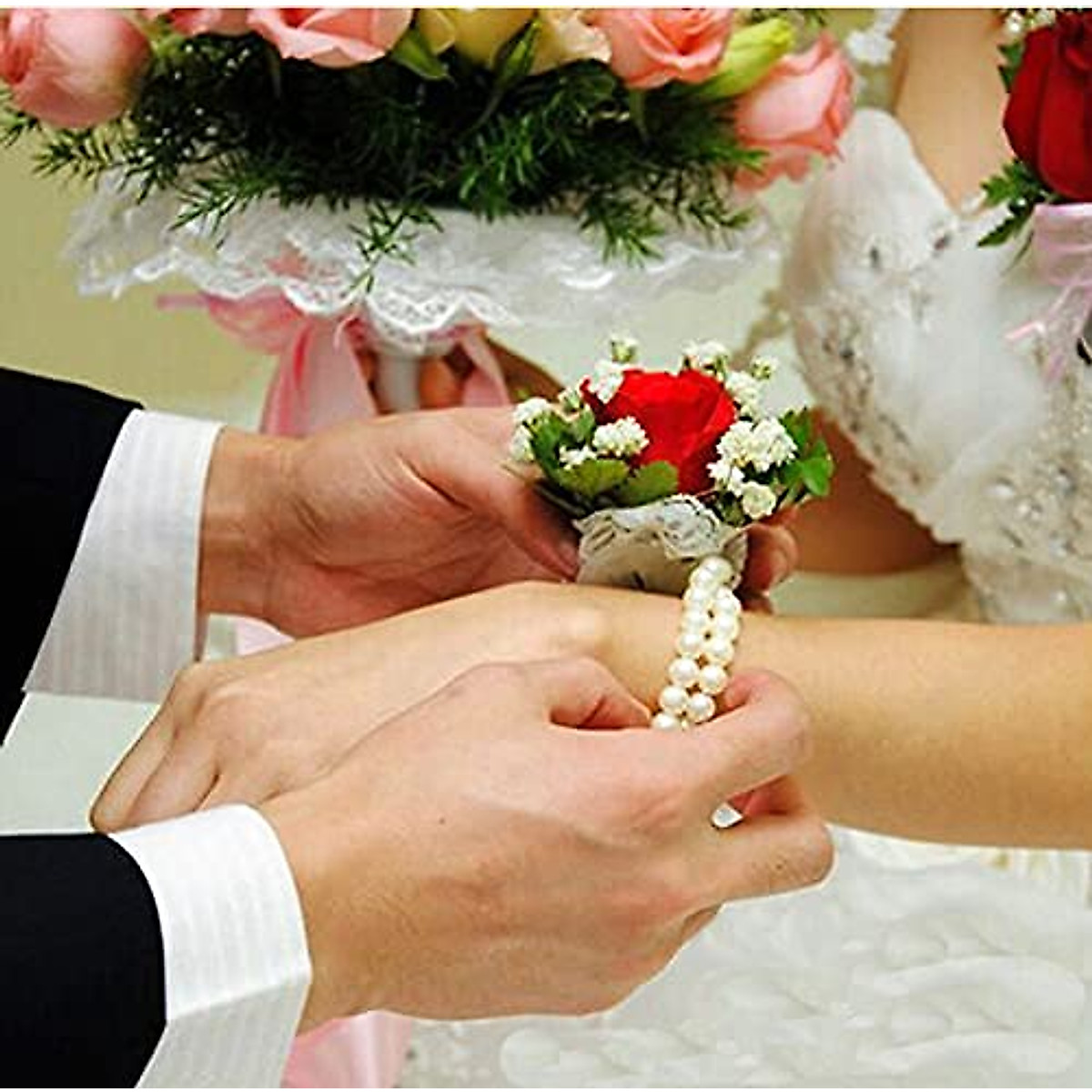 Lokusel 10Pcs Elastic Pearl Wrist Corsage Bands Wristlets Stretch Pearl Wedding Wrist Corsages DIY Decor Accessories for Wedding Festival Beach Party Prom Flowers Hair Accessories