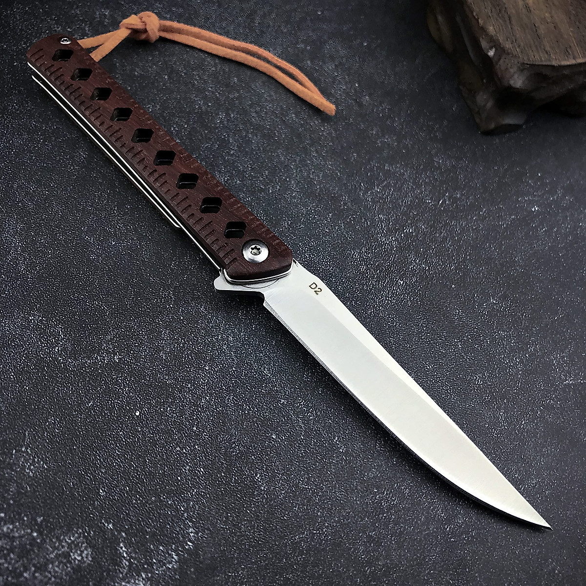 HUAAO 7.3’’ Folding Pocket Knife, EDC Small Knife with D2 Steel Blade, Rosewood Handle, Liner Lock, Flipper Open, for Camping Hunting Outdoor