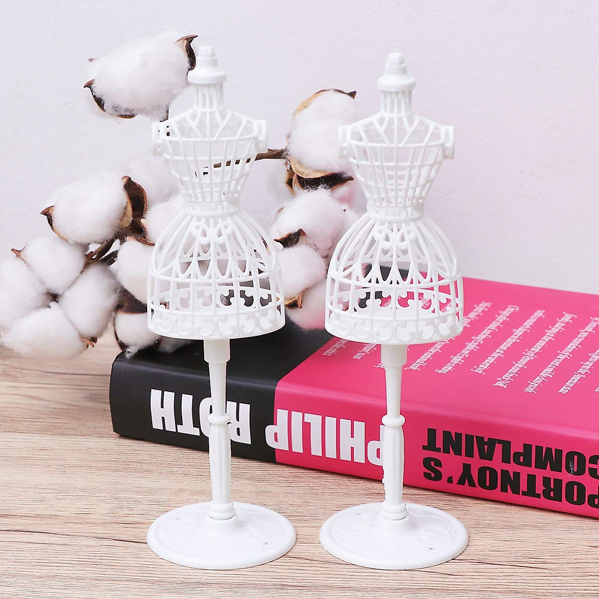 20pcs Doll Dress Form Mini Mannequin Dress Form Mannequin Model Stand Accessories for Doll Dresses