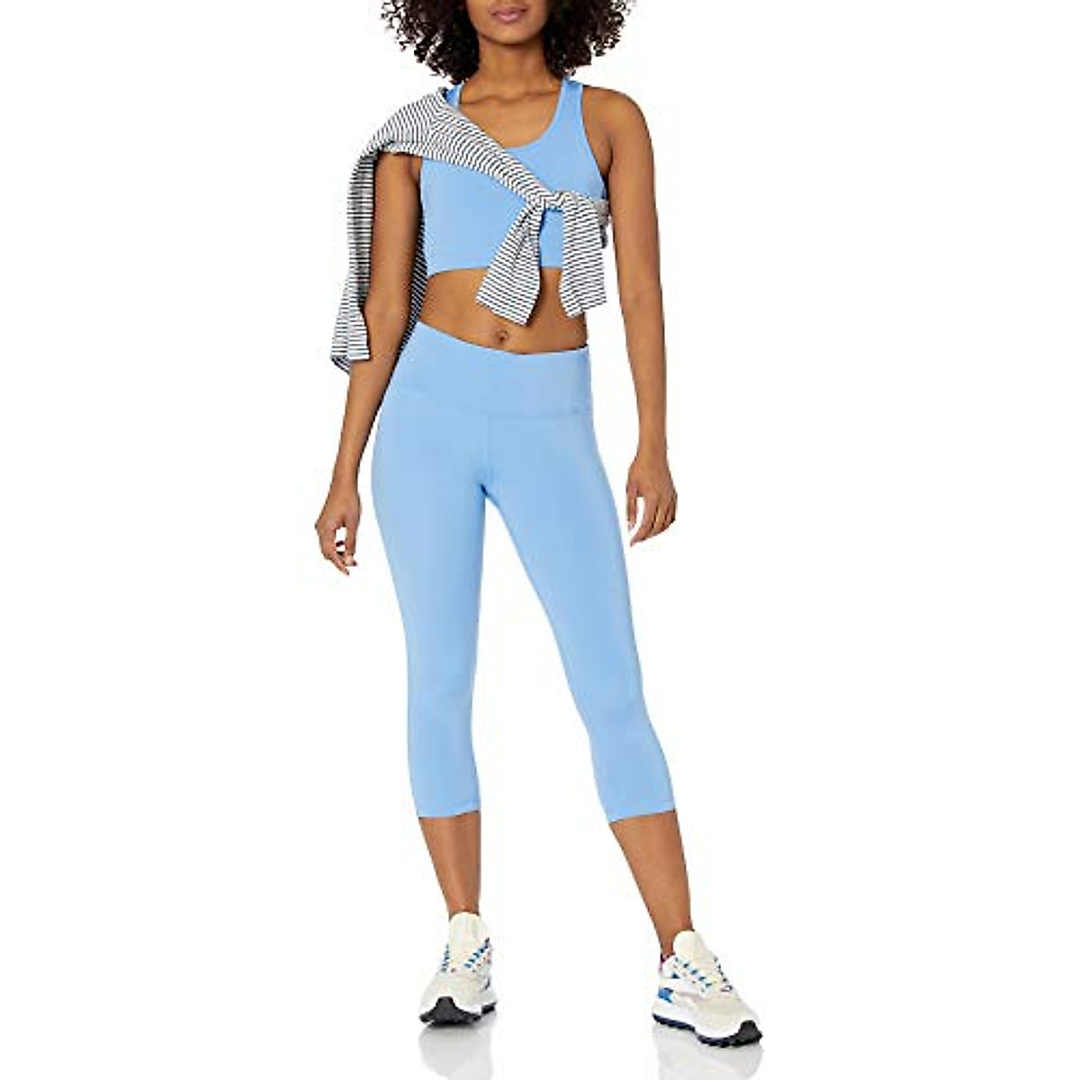 Amazon Essentials Women's Active Sculpt Mid Rise Capri Legging, French Blue, Large