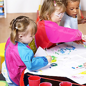 URSKYTOUS 2 Pack Kids Art Smocks Children Painting Aprons Long Sleeve Kids Smock with 3 Pockets Toddler Smocks Gifts for Art Craft, Cooking, Baking, Feeding, Age 3-7 Years, Blue and Yellow