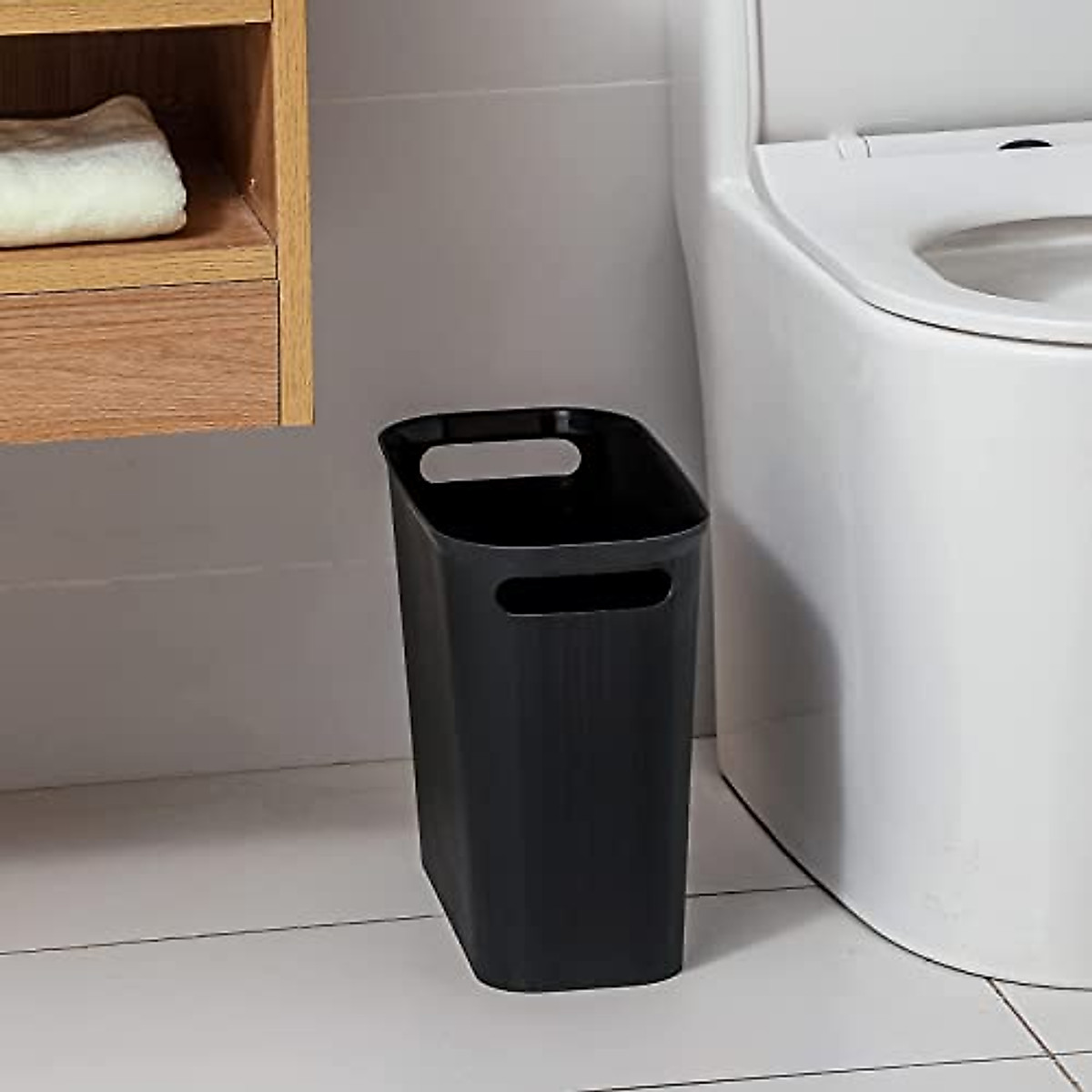 rejomiik Small Trash Can, 3.5 Gallon Garbage Can Slim Waste Basket Plastic Trash Bin Container with Handles for Bathroom, Bedroom, Office, Home, Dorm Room, Kitchen, Rectangular Black