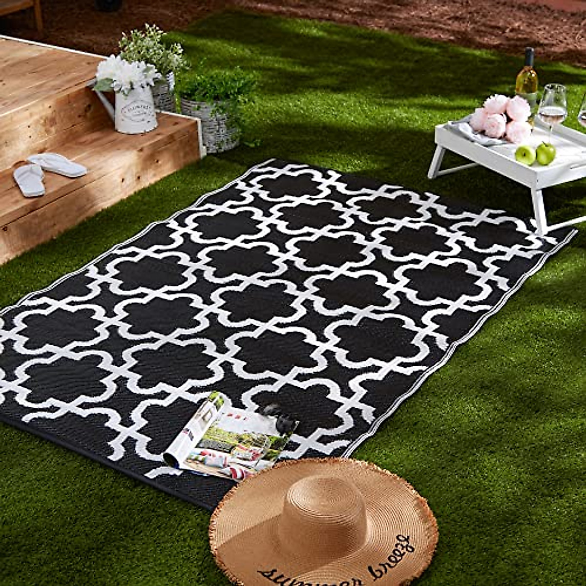DII Reversible Outdoor Lattice Woven Rug, 4x6 Ft, Black