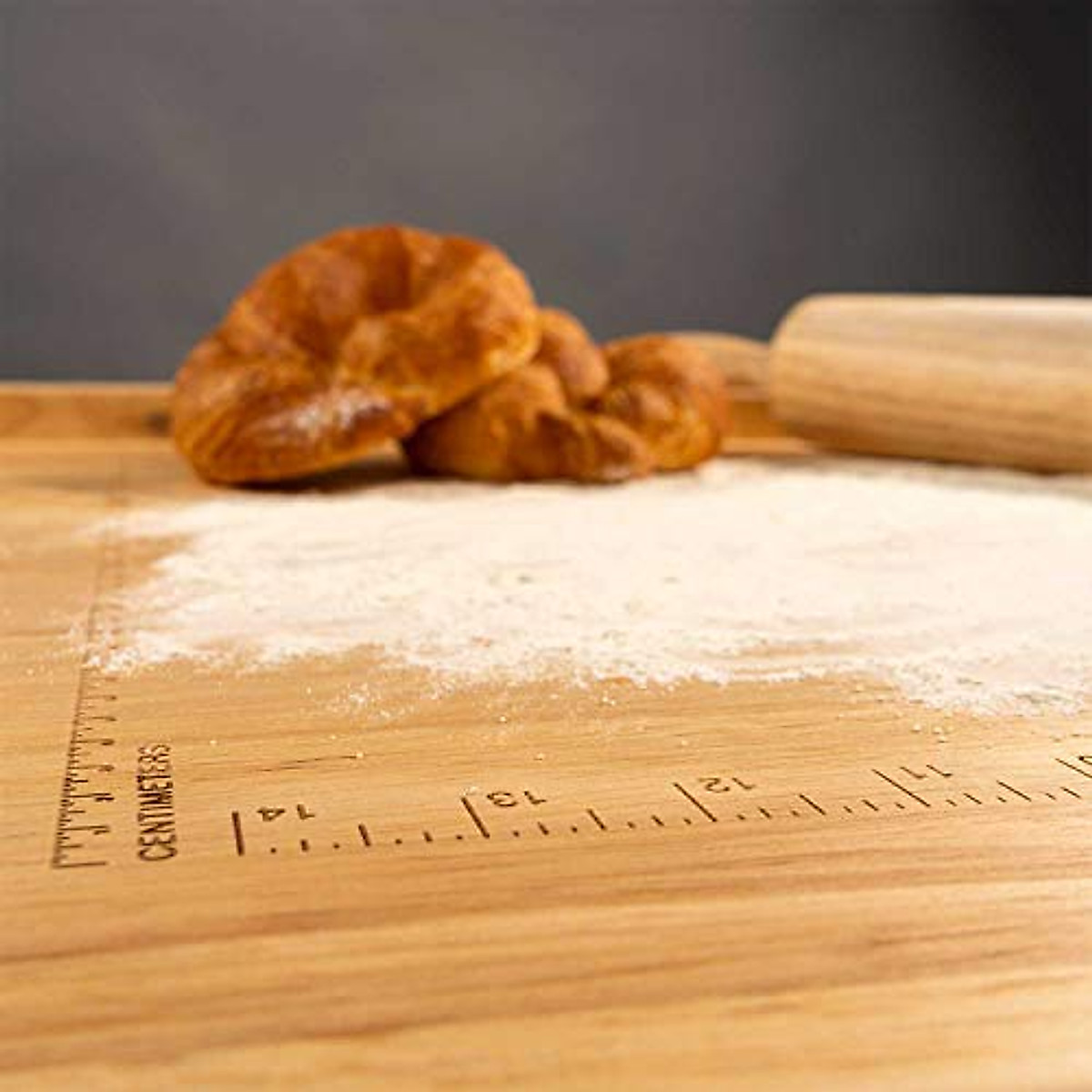 Zelancio Reversible Wooden Pastry Board - 24" x 20" Pastry Board with Engraved Ruler and Pie Board Template, Features Front and Back Counter Lip