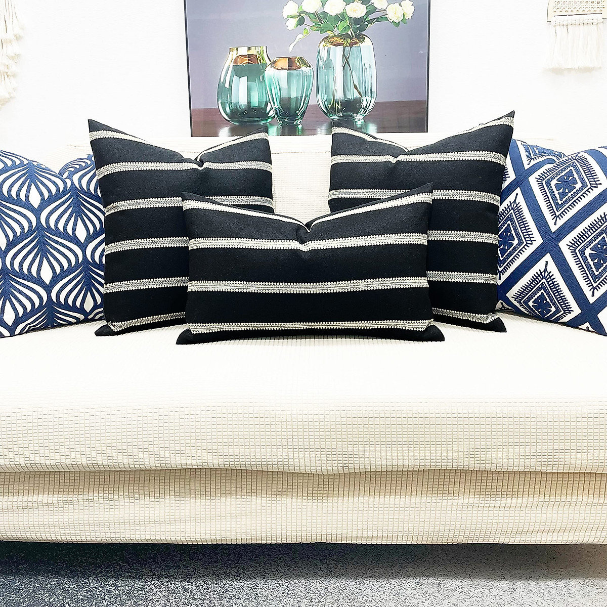 Slow Cow Decorative Rectangular Throw Pillow Cover Textured Lumbar Accent Cushion Cover for Couch Sofa 12 x 20 Inches Black Mixed Off White