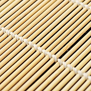 LEEFONE 10 PCS 9.5" x 9.5" Natural Bamboo Sushi Rolling Mat