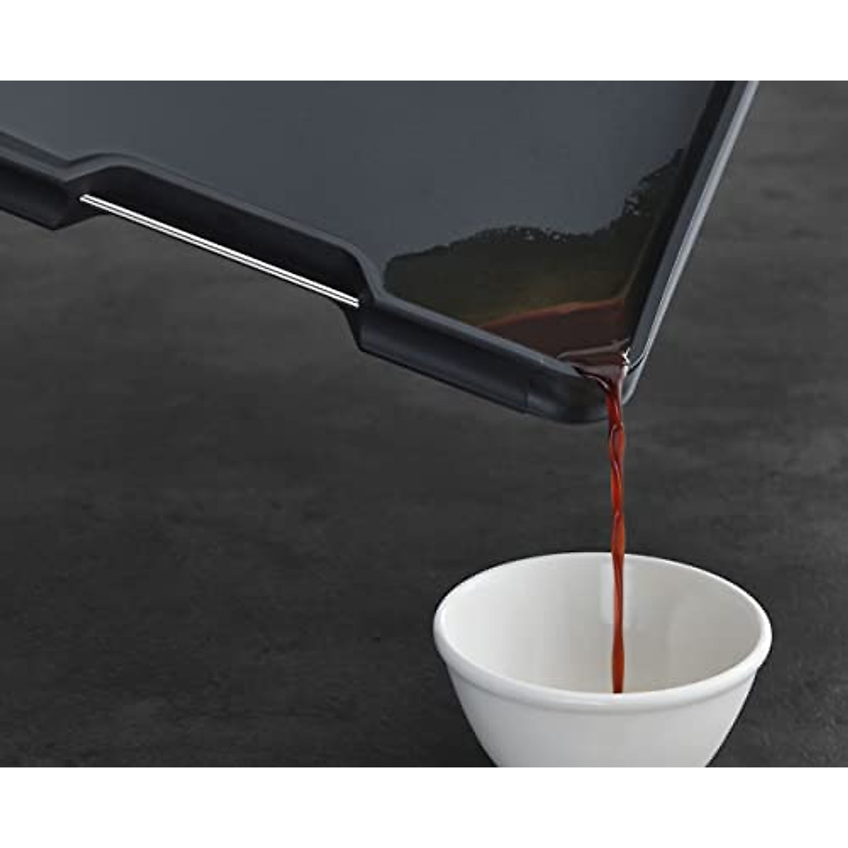 Joseph Joseph Cut&Carve Plus Multi-function Cutting Board, Extra Large, Black