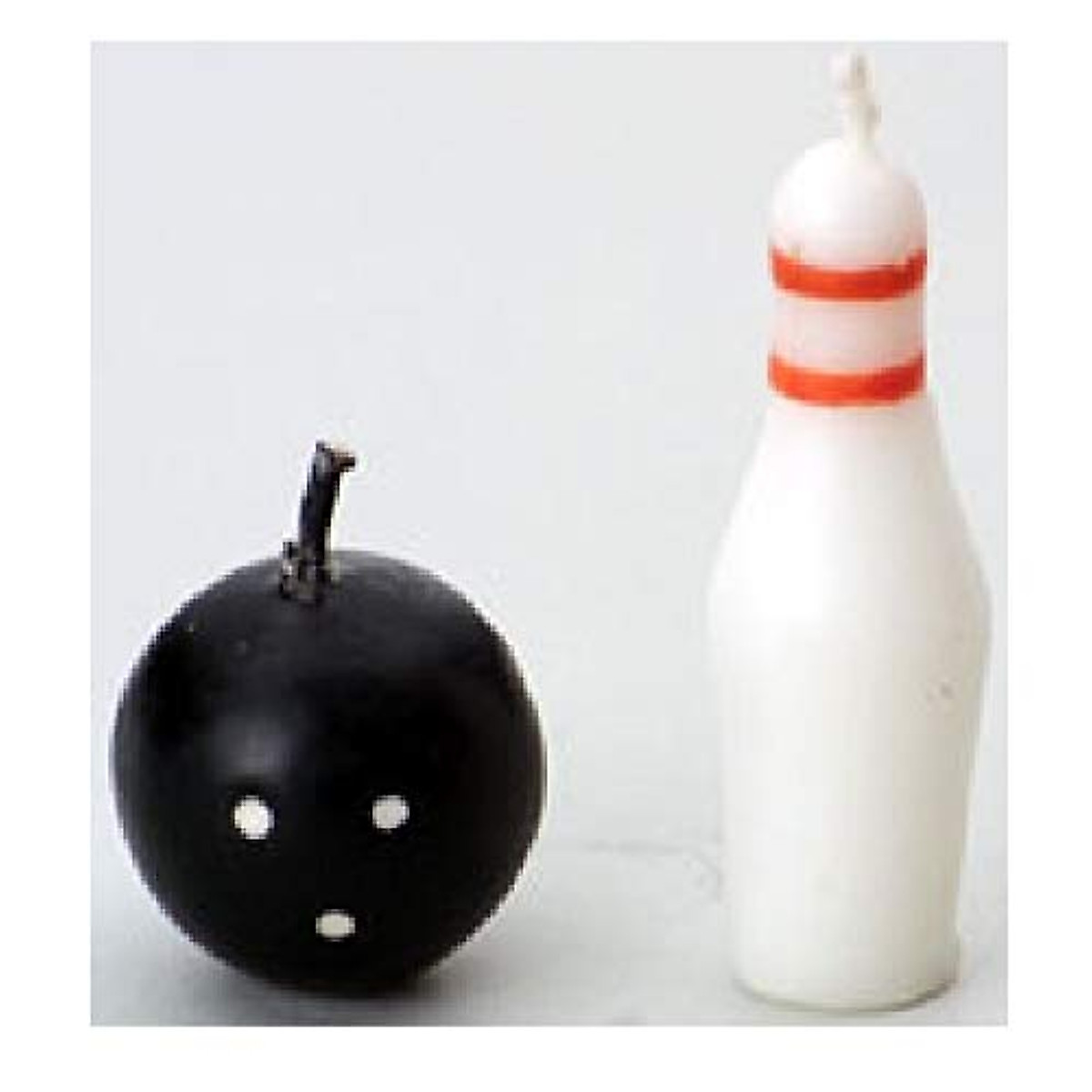 7pc Bowling Pins and Ball Candle Set