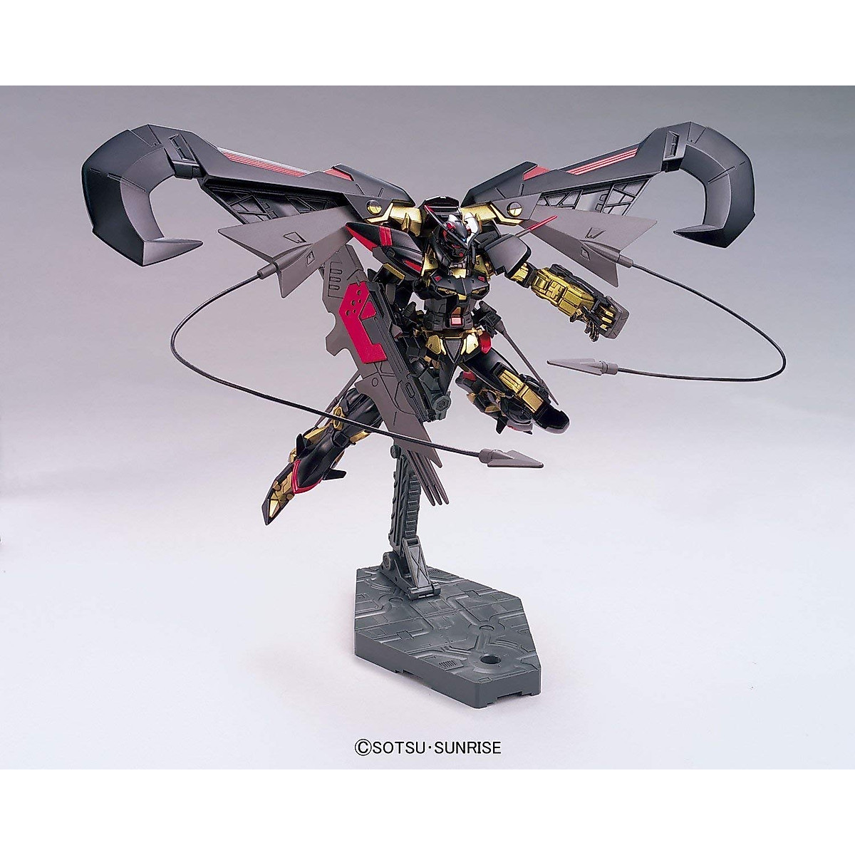 Bandai 5057591 Gundam Astray Gold Frame Amatu Mina Hg 1/144 Model Kit