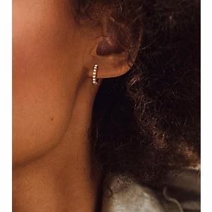 Kenivira Pearl Hoop Earrings for Women, Small Gold Plated Hoop Pearl Earrings Dainty Trendy, Tiny Gold Pearl Huggie Simple Statement Lightweight Hoop Earrings Jewellery