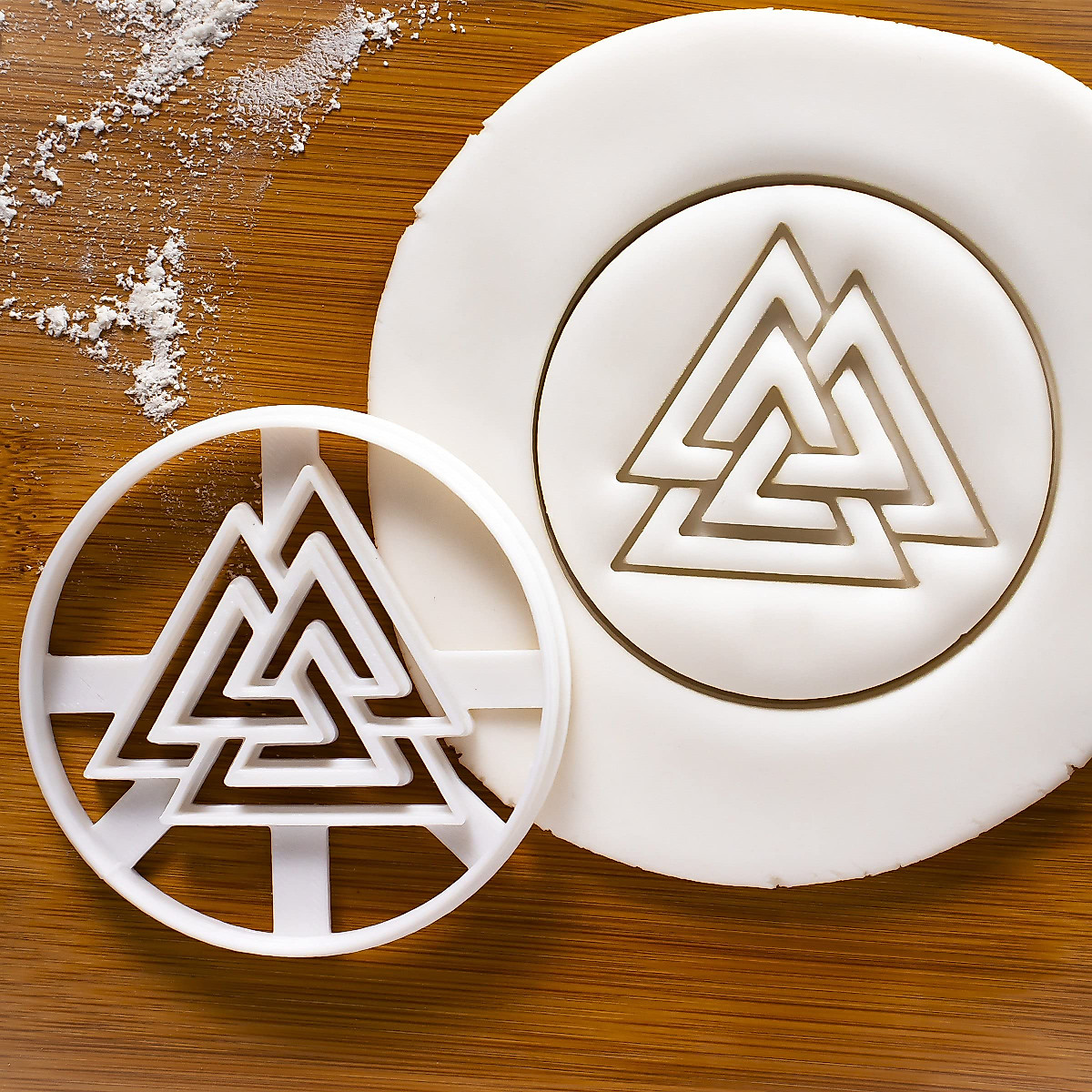 Nordic Runes - Valknut cookie cutter, 1 piece - Bakerlogy