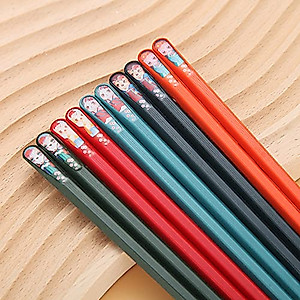 Kyraton Fiberglass Chopsticks 10 Pairs , Non Slip Reusable Chop Sticks for Food, Japanese Chinese Korean Chopsticks, Easy to Use, Dishwasher Safe, 9.5 Inch