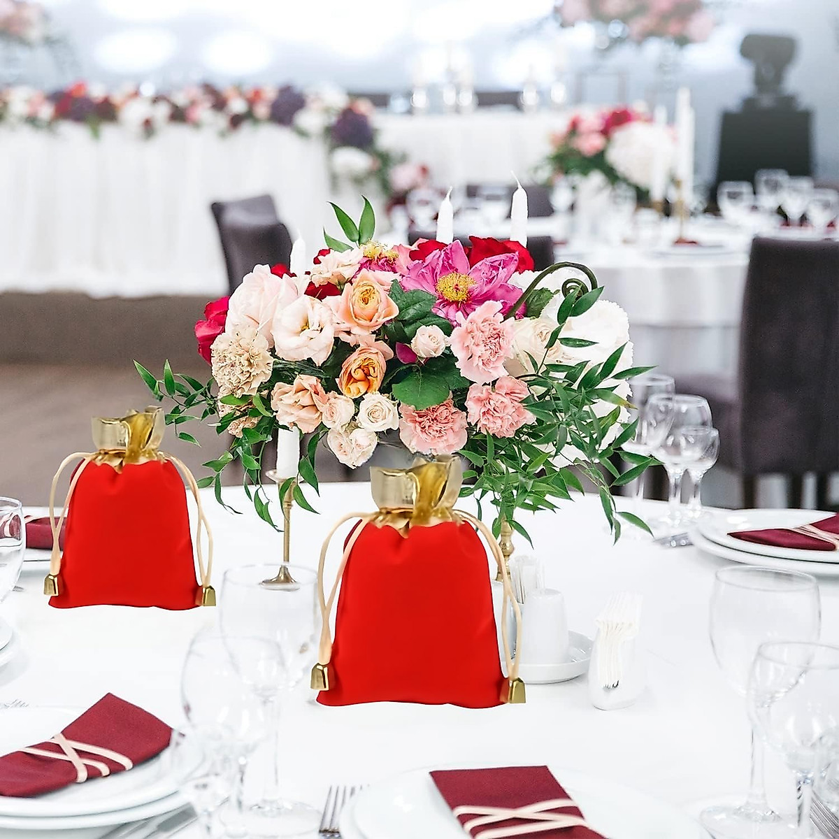 KIPETTO 25Pcs Soft Velvet Pouches with Drawstrings for Jewelry Wedding Candy Bags, 4.7"x6.3", Red