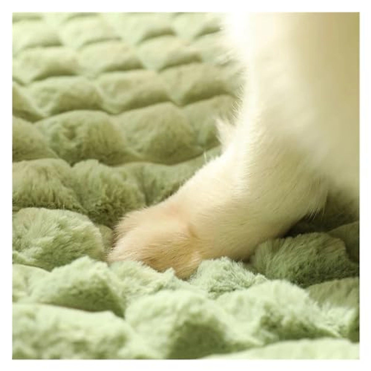 Winter Warm Dog Mat Pet Luxury Sofa Small and Medium Dog Plaid Bed Cats and Dogs Plush Sleeping Removable Washable Pet Bed Pet Mat Super Soft Warm Dog Sleeping Mat Washable Non-Slip Warm Pet Mat Fluff