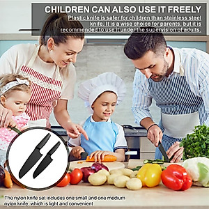 AILUROPODA Nylon Knife, 2-Piece Plastic Kitchen Knife for real cooking and Cutting Pizza, Cakes, Bread, Fruits, Veggies Durable Nylon Kitchen Knife for kids