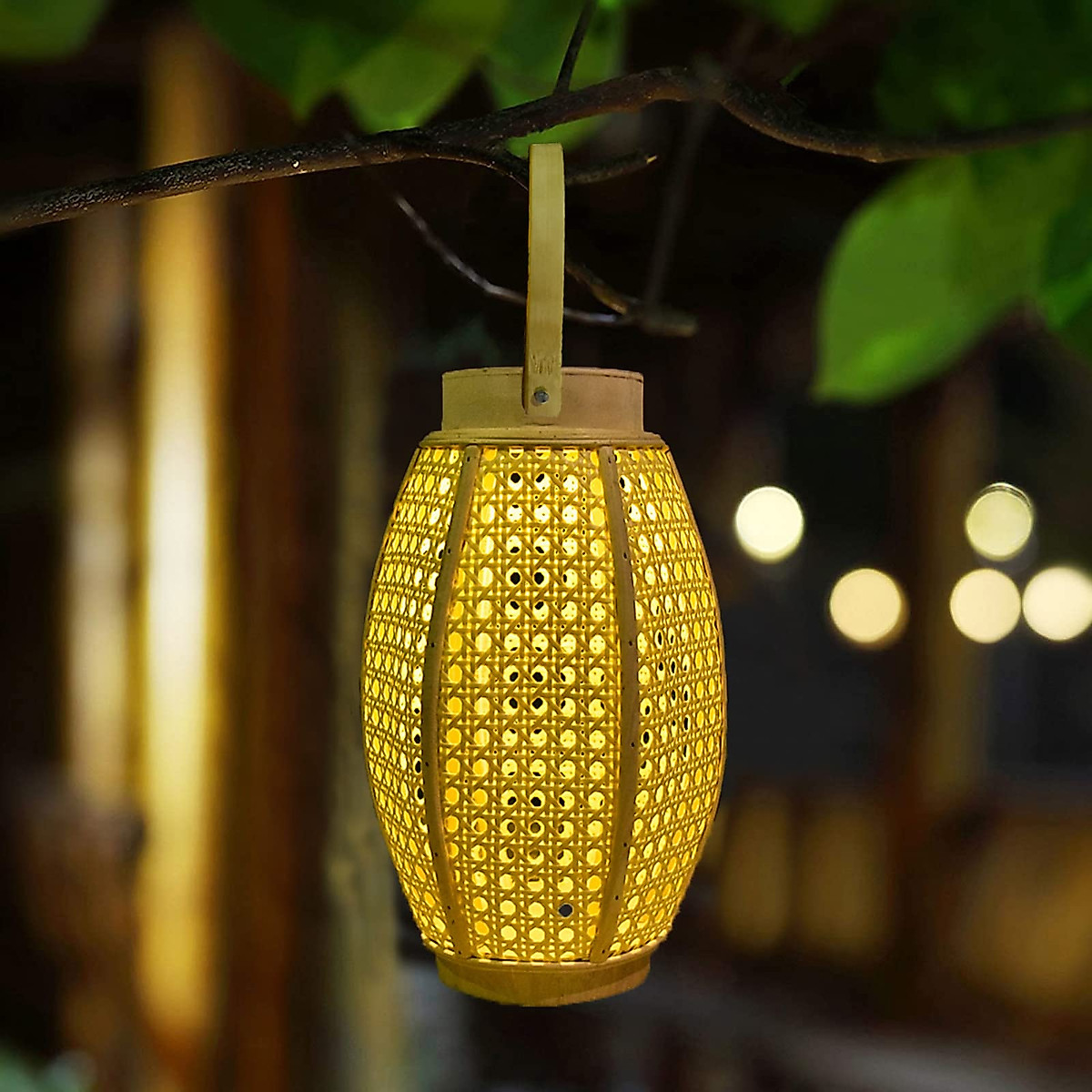 Hanging Solar Lanterns Outdoor - Solar Powered Rattan Woven Table Lamp with Warm Yellow LED Light Garden Decorative Hanging Lanterns for Patio Yard Garden Home Pathway Decor
