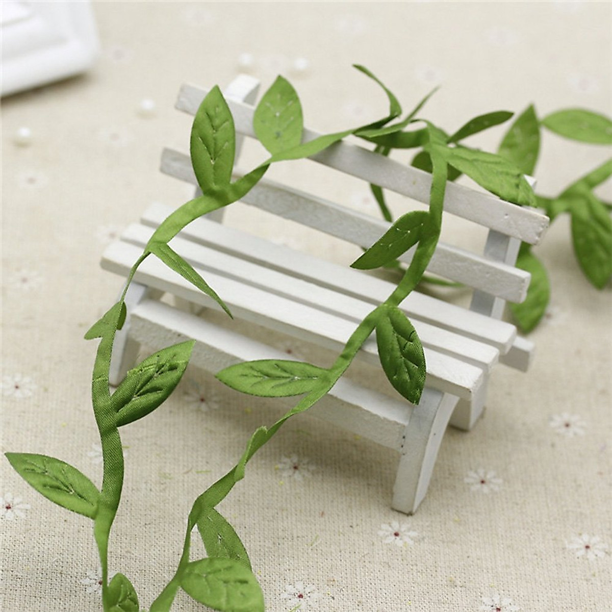 OFNMY Artificial Vines 132 Ft/40M Fake Hanging Plants Leaf Garland Silk Ivy Artificial Balloon Greenery Home Wall Garden Wedding Party Wreaths Decor