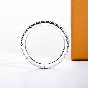 AimiIee Moissanite Eternity Rings 0.9cttw D Color VVS1 Clarity Round Brilliant Cut Moissanite Diamond S925 Sterling Silver Stackable Wedding Band for Women with Certificate, Gemstone, Moissanite