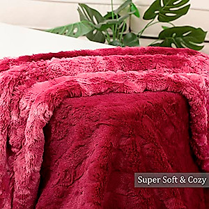 VOTOWN HOME Christmas Blanket Luxury Faux Fur Throw Blanket, Soft Warm and Fluffy for Couch,Wine Red 50"x60"
