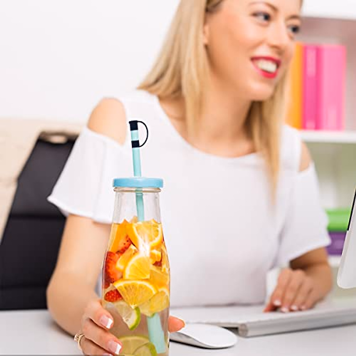 JpGdn 24pcs/pack 10mm Silicone Straw Tips Covers Cap Topper Black for 9-10mm Big large Wide Reusable or Stainless steel Straw or Stanley Cups Food Grade Dust-Proof Straw Plugs Home Kitchen Accessories