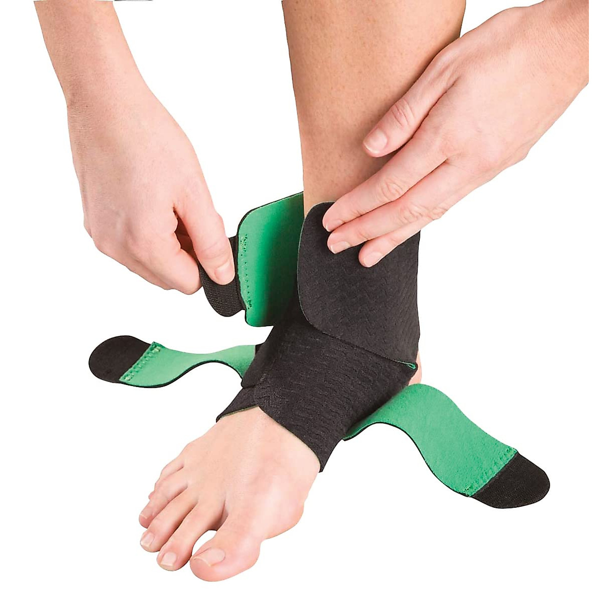 MUELLER Sports Medicine Green Adjustable Ankle Support Brace, Ankle Pain Relief Support for Men and Women, Ideal for Sprains, Strains, Arthritis, Black, One Size