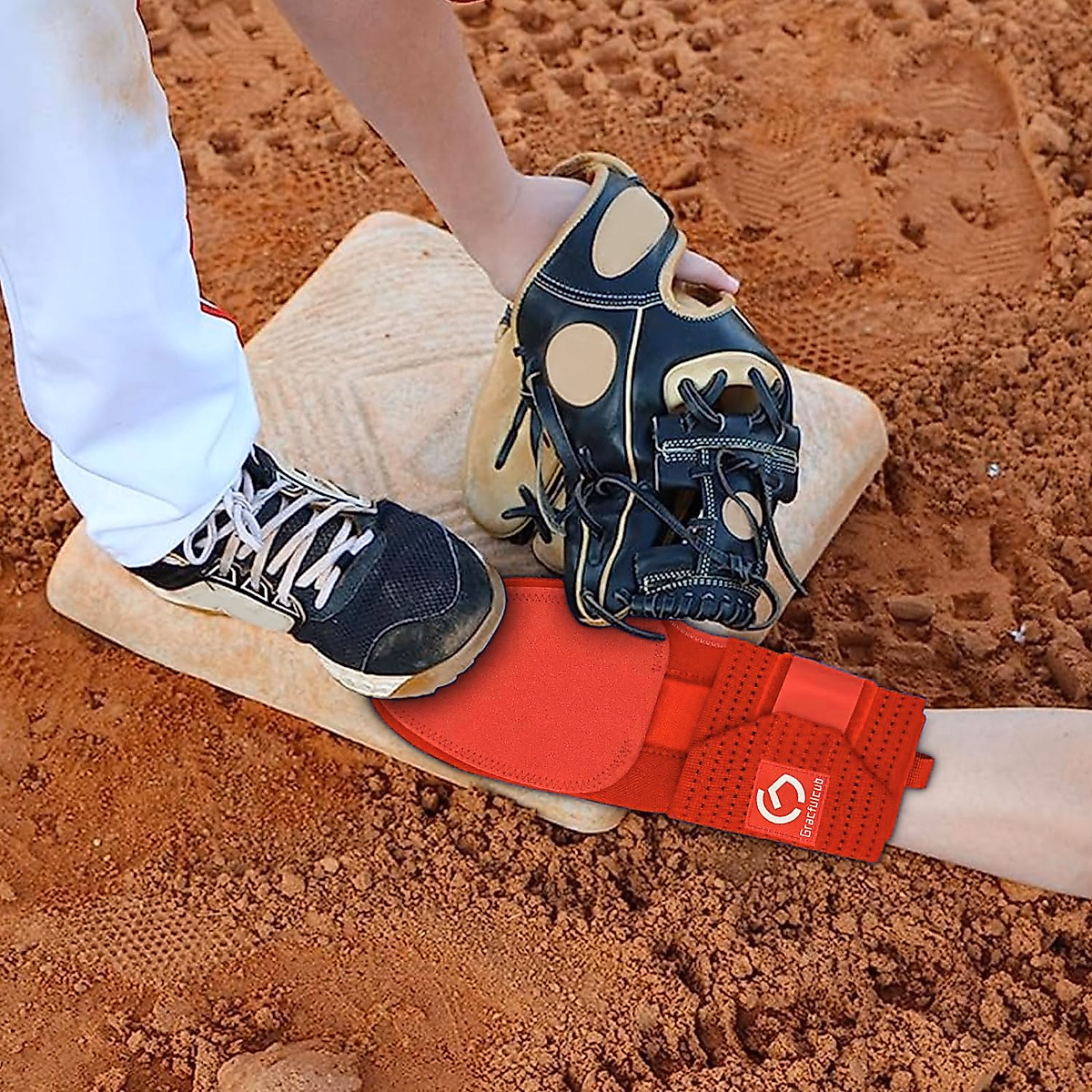 Gracfulcub Sliding Mitt, Baseball Sliding Mitt, Sliding Glove Baseball Softball Guard, Ergonomic Design Baseball Sliding Mitt Protect Fingers for Base Running (Red, Right Hand Wear)