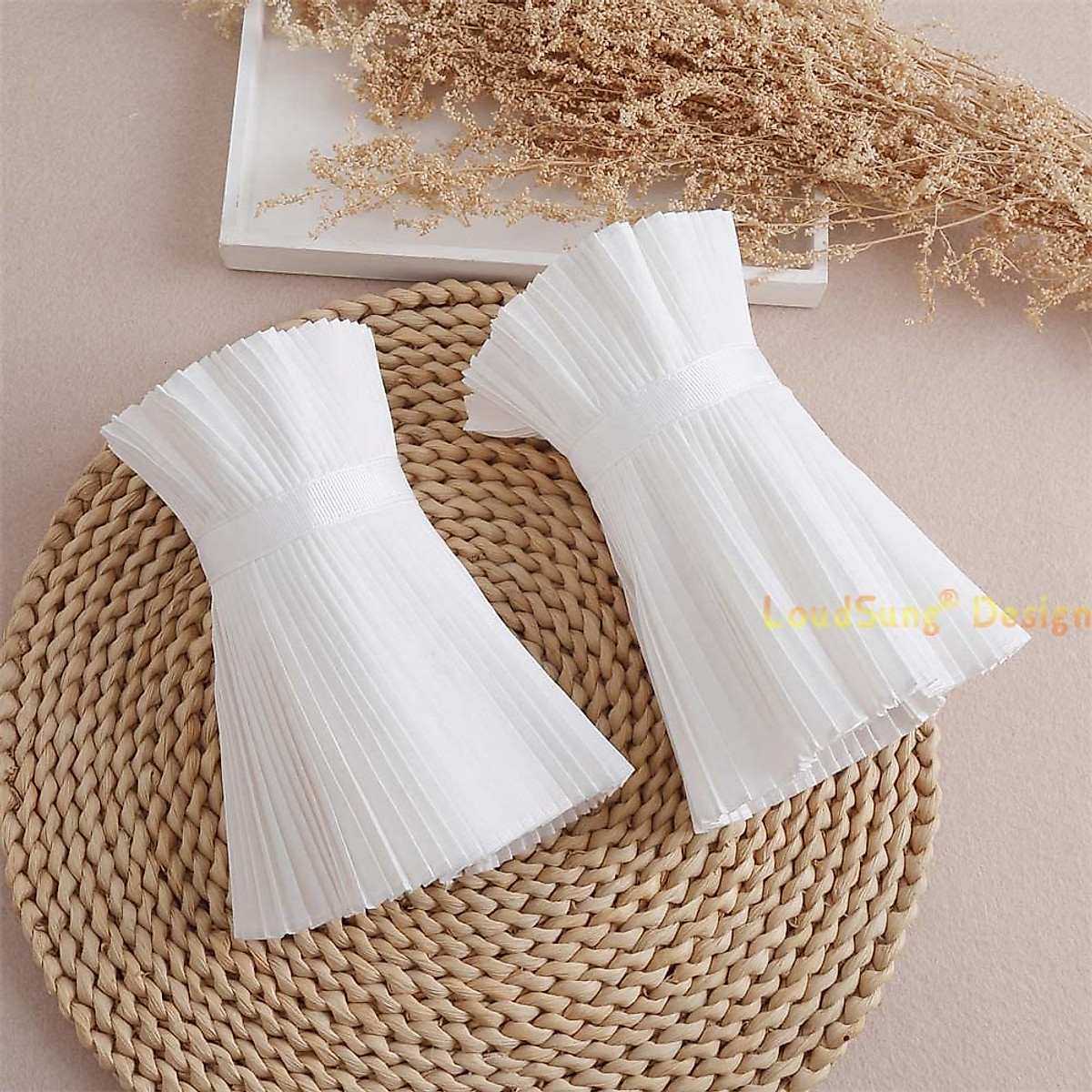 LoudSung False Sleeves Wrist Cuffs Floral Ruffle Layered Lace Cuff Detachable Fake Sleeves for Women Girls