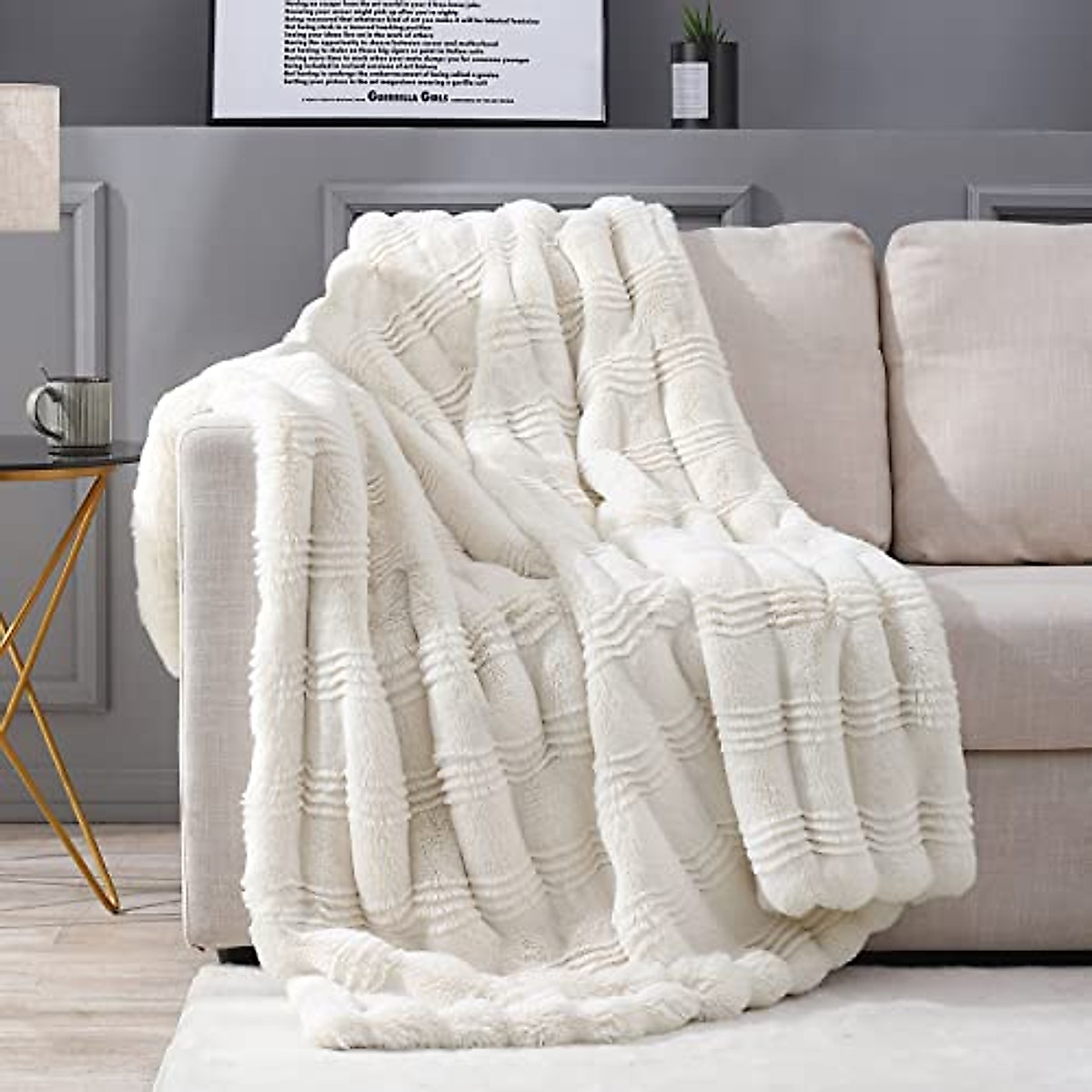 LuxenrelaX Plush Faux Fur Throw Blanket, Elegant Fuzzy Blanket with Water Wave Pattern, Warm Fluffy Blanket for Bed, Couch, Ivory White, 50x60 inches