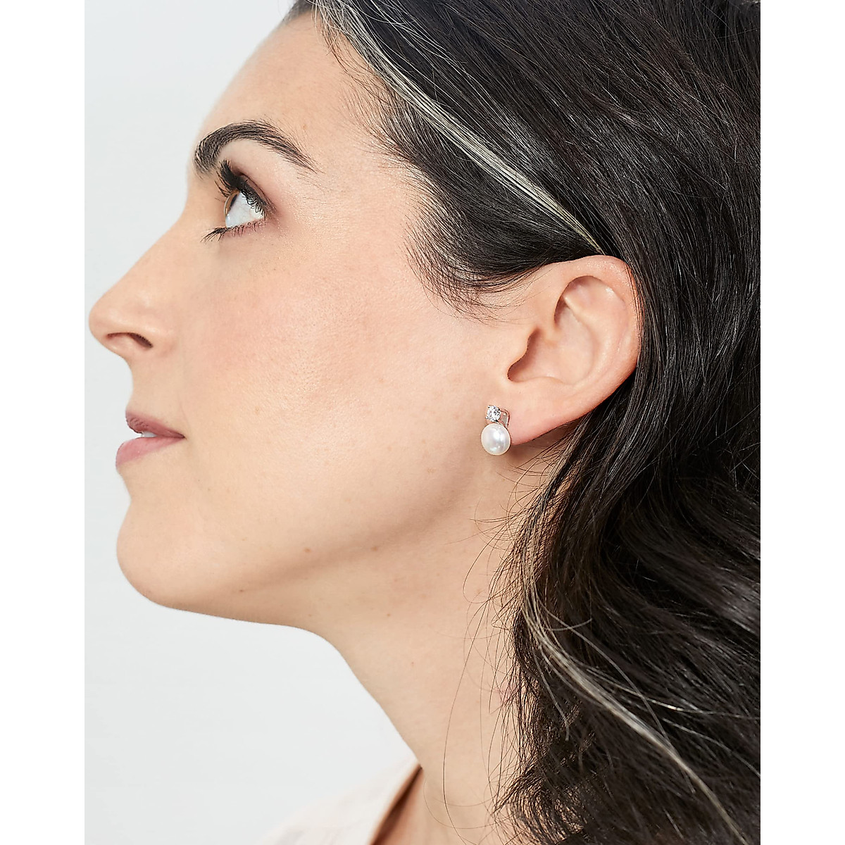 Women Pearl Stud Earrings, Fresh Water Cultured Pearls Button Shape 8-9 mm with a Cubic Zirconia Stone by Secret & You | Sterling Silver 925 Mounts with big nuts.