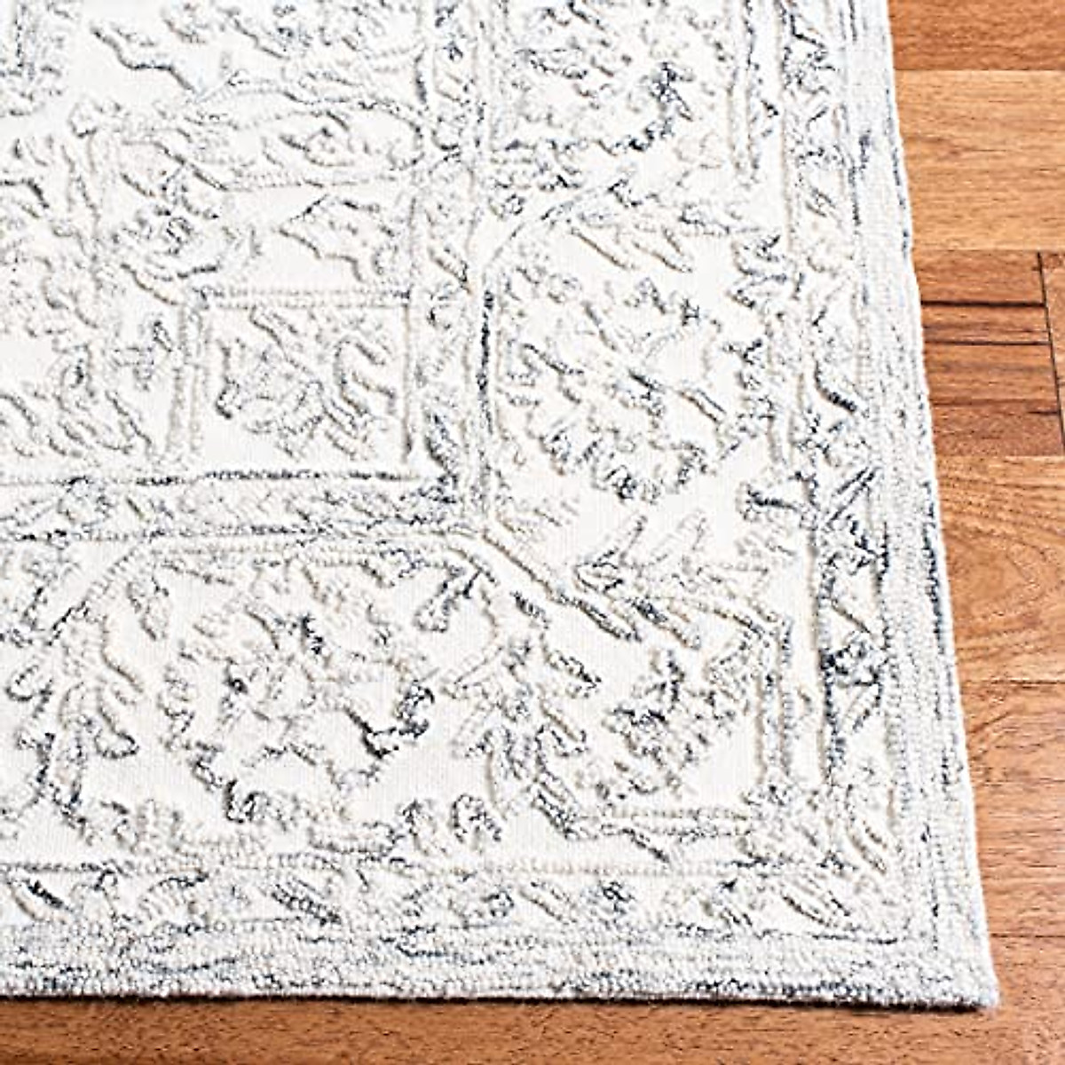 SAFAVIEH Trace Collection Accent Rug - 4' x 6', Ivory & Charcoal, Handmade Wool, Ideal for High Traffic Areas in Entryway, Living Room, Bedroom (TRC302H)