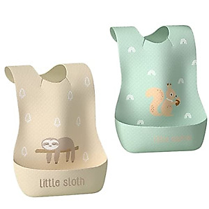 MESSY BiBiE 40 Pack Baby Disposable Bib, Toddlers travel Bibs, Infant travel essential one time, Leakproof (Green Squirrel)
