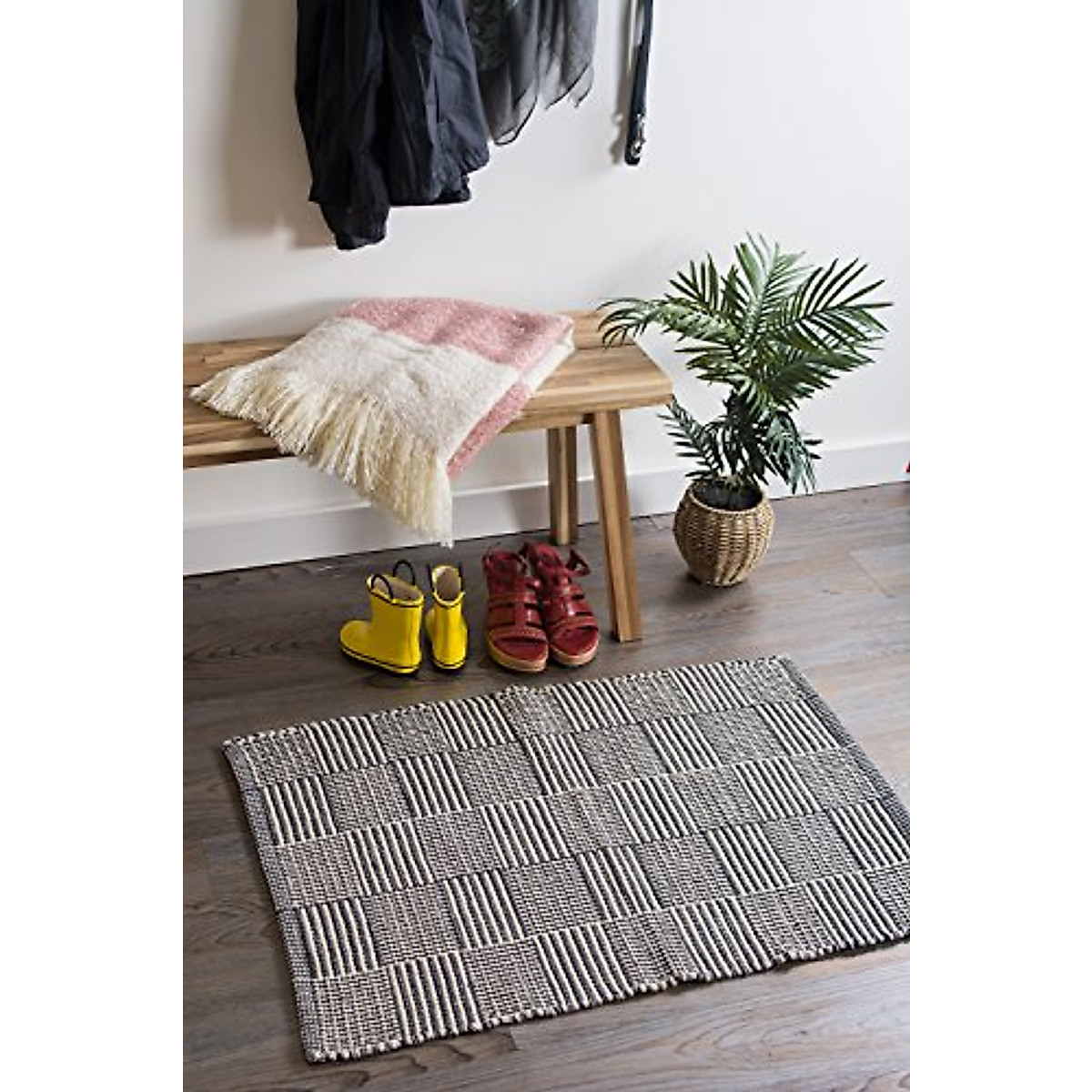 DII Contemporary Square Recycled Yarn Rug, Gray Checker, 2x3'