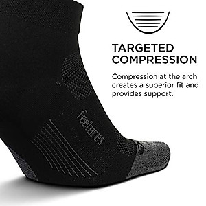 Feetures Elite Max Cushion Low Cut Sock - Athletic Running Sock - Sport Sock with Targeted Compression - Black, M (1 Pair)