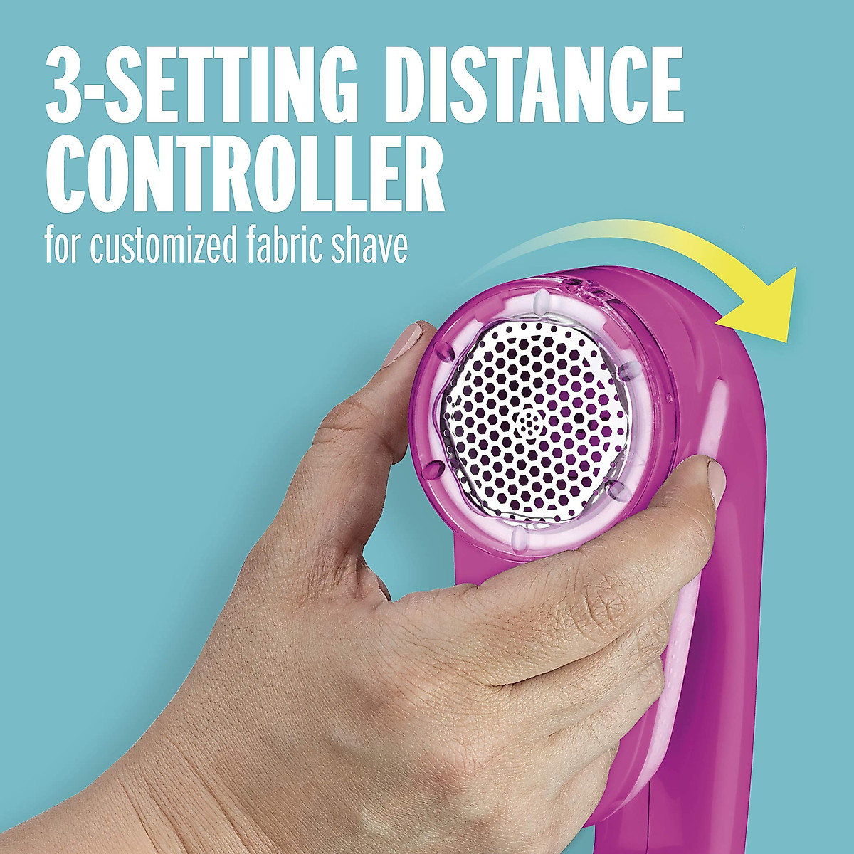 Conair Fabric Shaver and Lint Remover, Battery Operated Portable Fabric Shaver, Pink