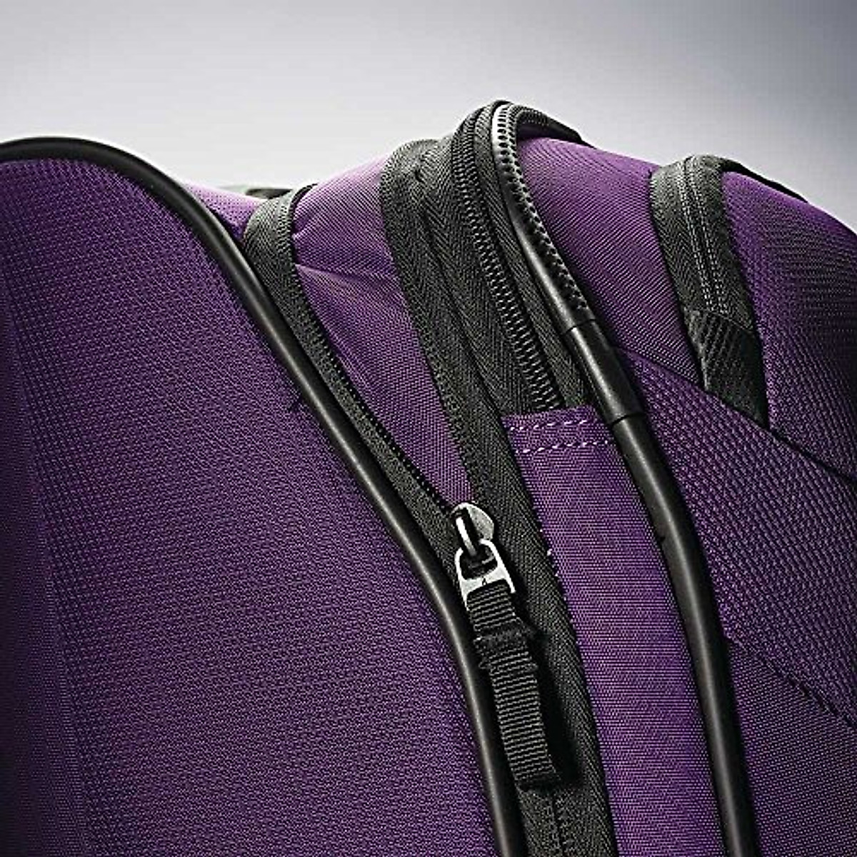 American Tourister Zoom Softside Luggage with Spinner Wheels, Purple, Checked-Medium 25-Inch