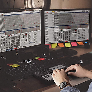 Midi Controller, lotmusic Worlde TUNA PANDA MINI 25 Keys Portable USB Midi Keyboard with 8 RGB Backlit Colorful Drum Beat