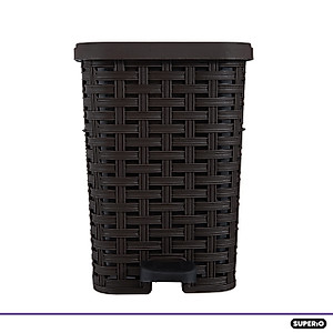 Superio Small Wicker Step On Trash Can with Foot Pedal – Outdoor and Indoor Brown 6 qt Trash Can, Waste Basket for Bathroom, Kitchen, Office, Patio, or Backyard